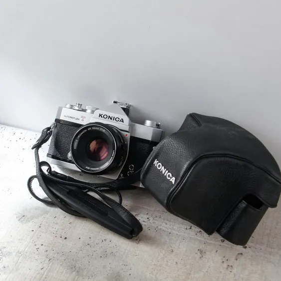 KONICA AUTOREFLEX T2 + HEXANON F1.8 SLR 底片 單眼 相機