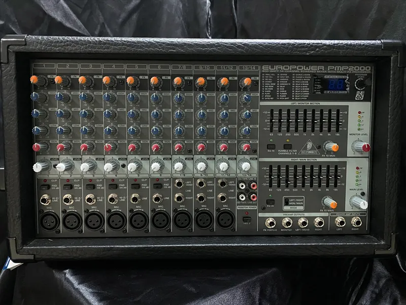 【福利品】Behringer Europower PMP2000 混音器 功率混音器 機櫃型 Powered Mixer