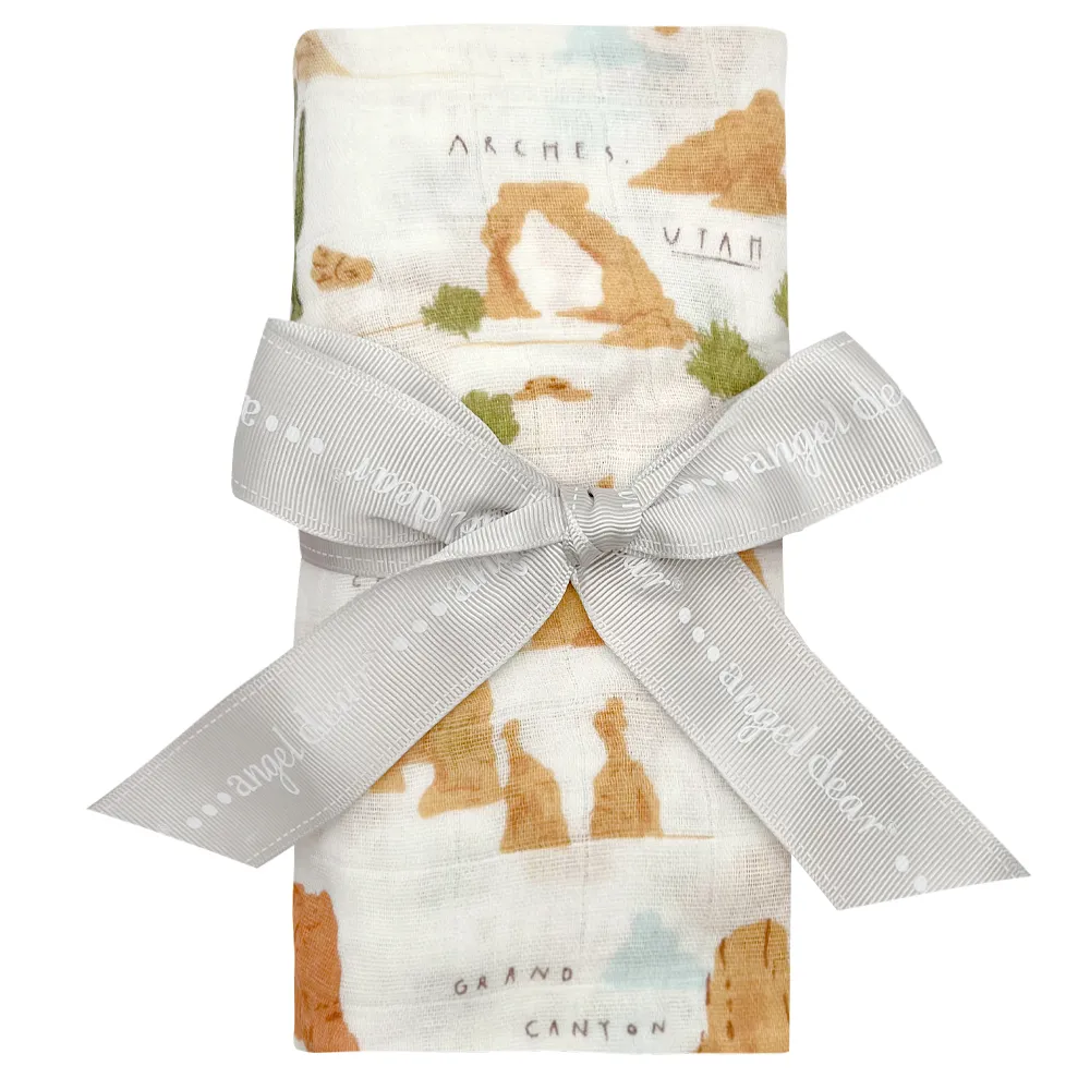 ANGEL DEAR Organic Muslin Swaddle (National Parks Deserts)