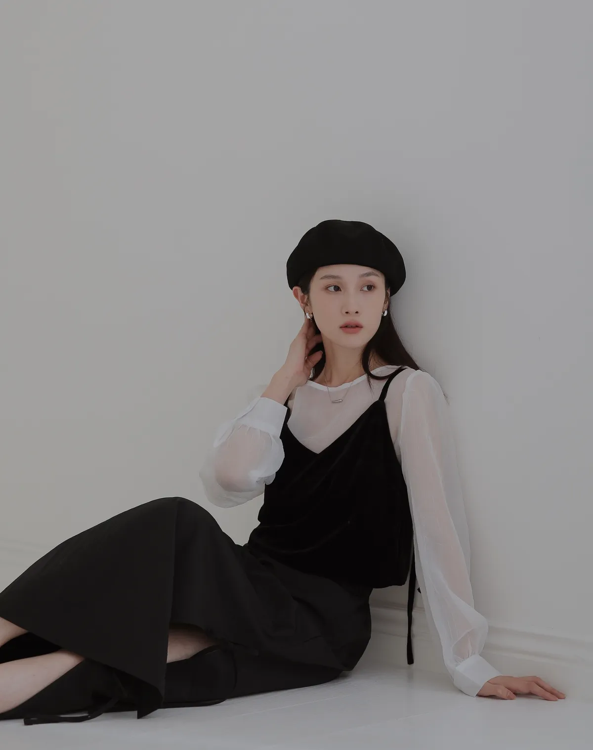 Y104 絨感細肩帶透膚上衣set